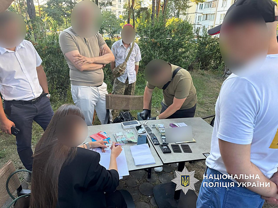 Нацполиция задержала днепровского адвоката который заказал убийство и пытался дать 1 миллион